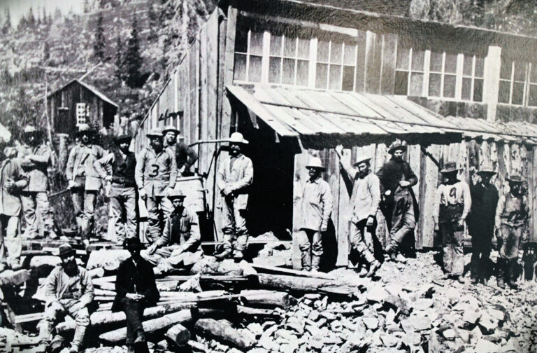 Timeline - Green River